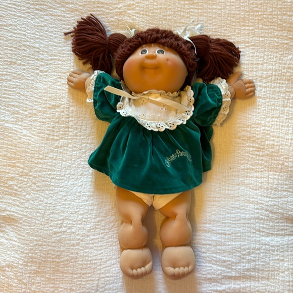 Cabbage Patch Kids | Toys | 982 Cabbage Patch Girl Doll With Original ...